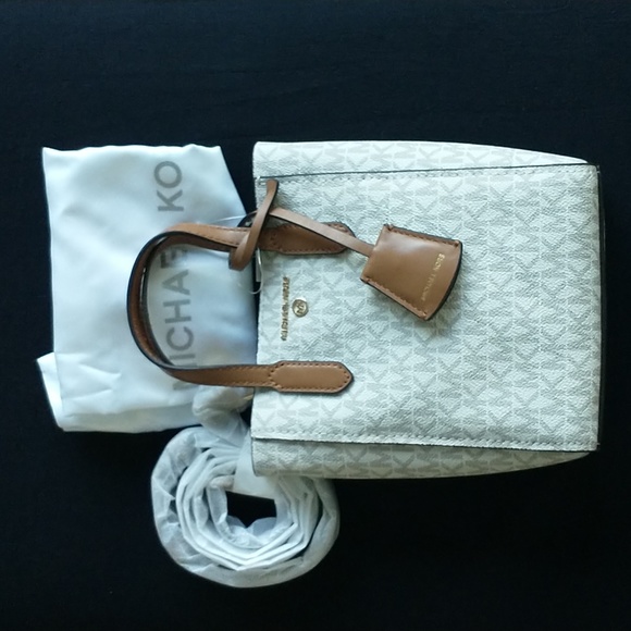 Bags | Xs Tote Crossbody By Mk | Poshmark